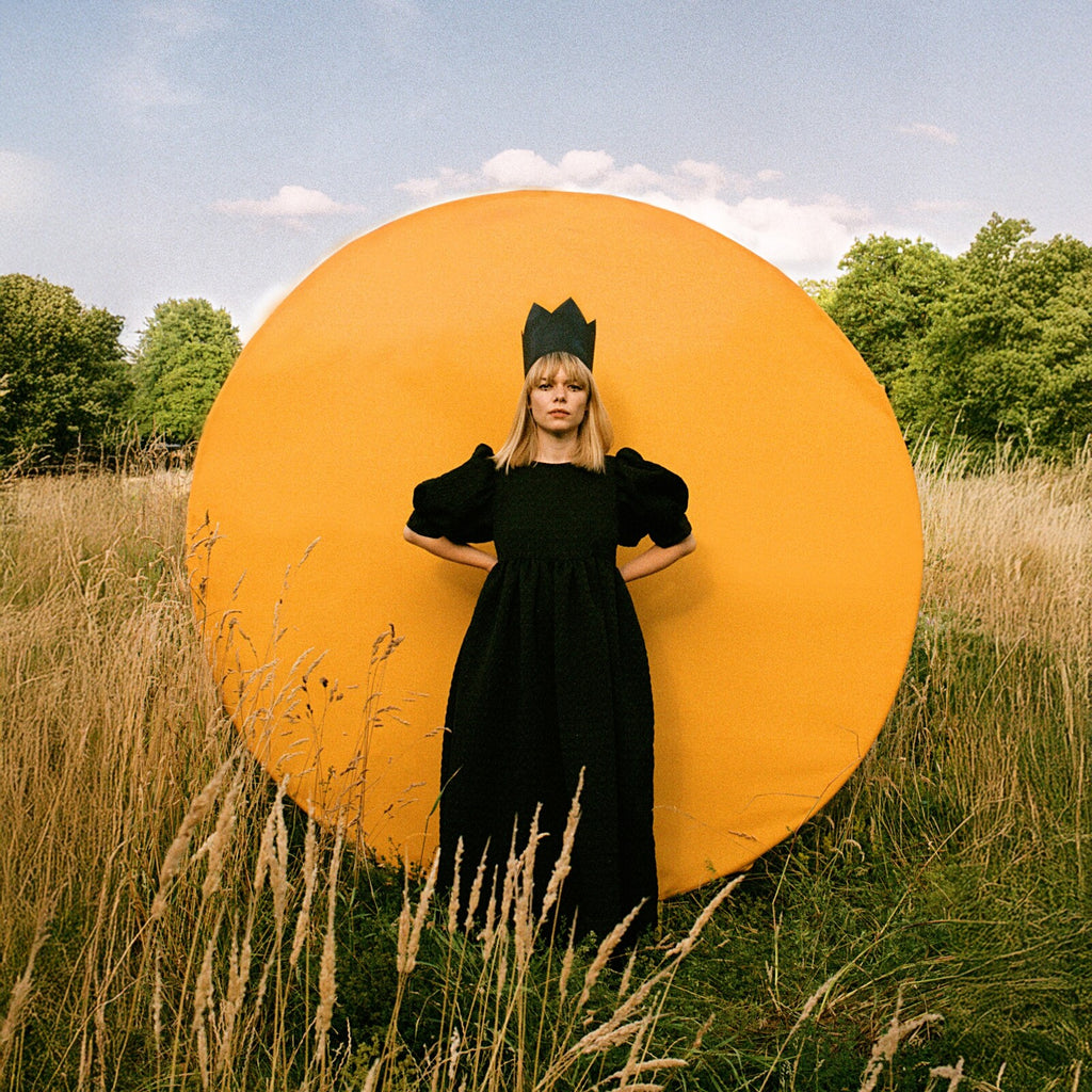 Chloe Foy: Complete Fool – Proper Music
