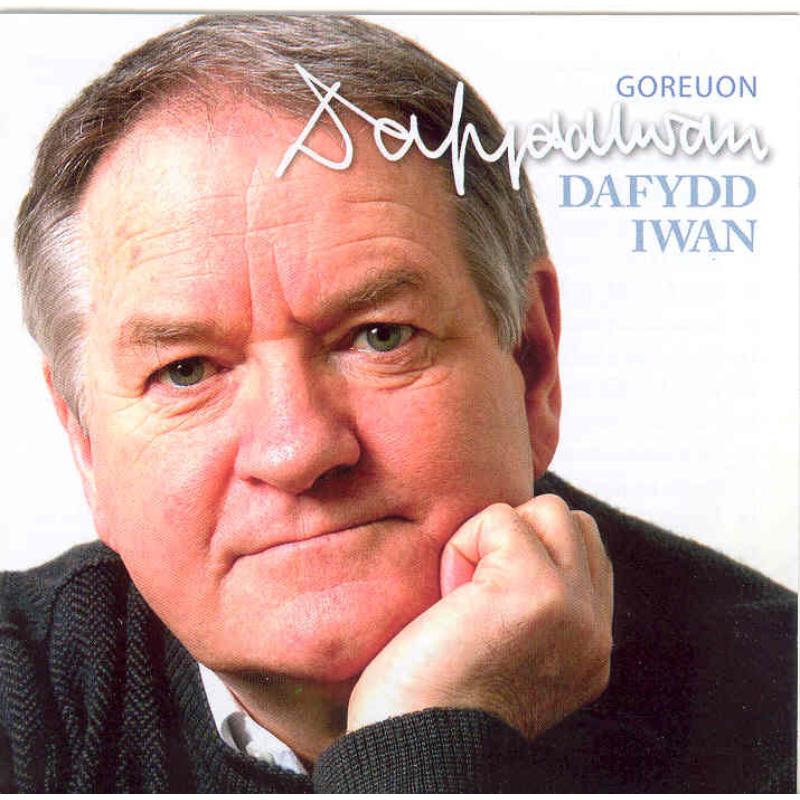 Dafydd Iwan: Goreuon – Proper Music